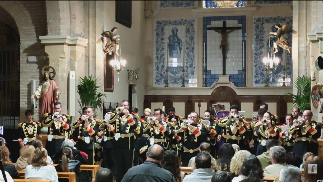 Vídeos: La Banda de la Fuensanta en su Presentación - Procesiones de ...